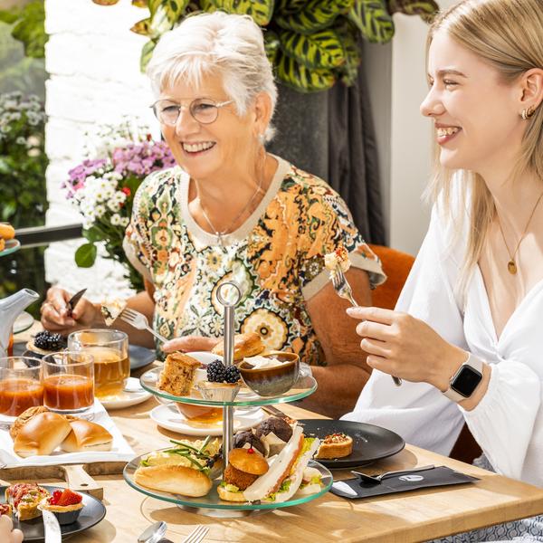 High Tea voor 2 personen bij Fletcher Hotels | AH Voordeelshop